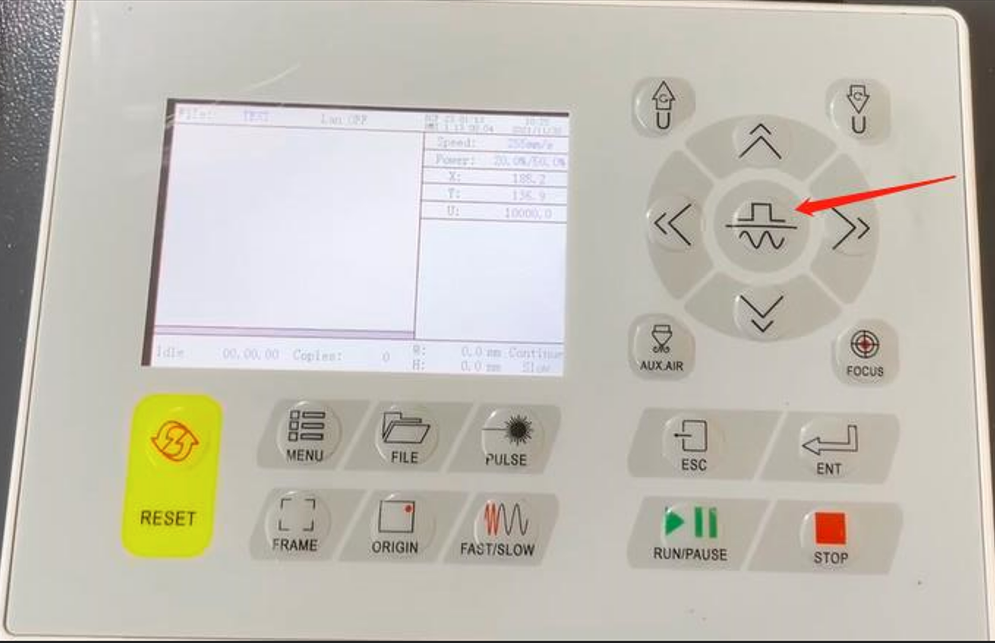 Panel showing "jog distance is 0" after pressing the arrow keys ...